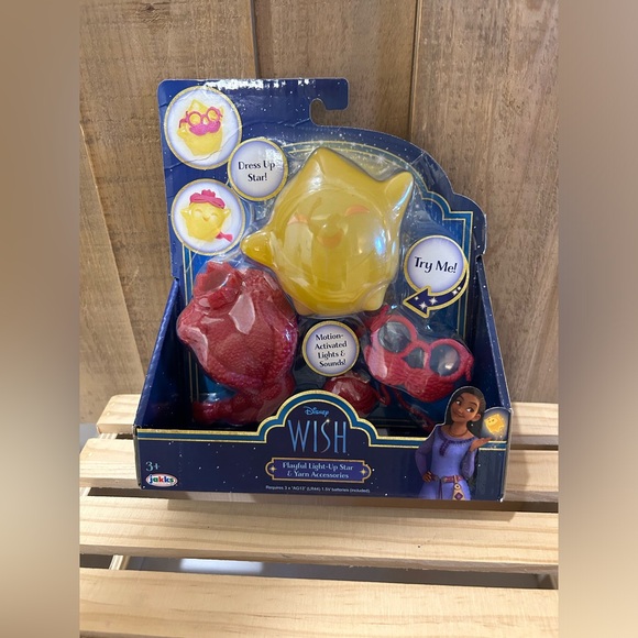 Disney | Toys | Disney Wish Playful Lightup Star Yarn Accessories Dress ...